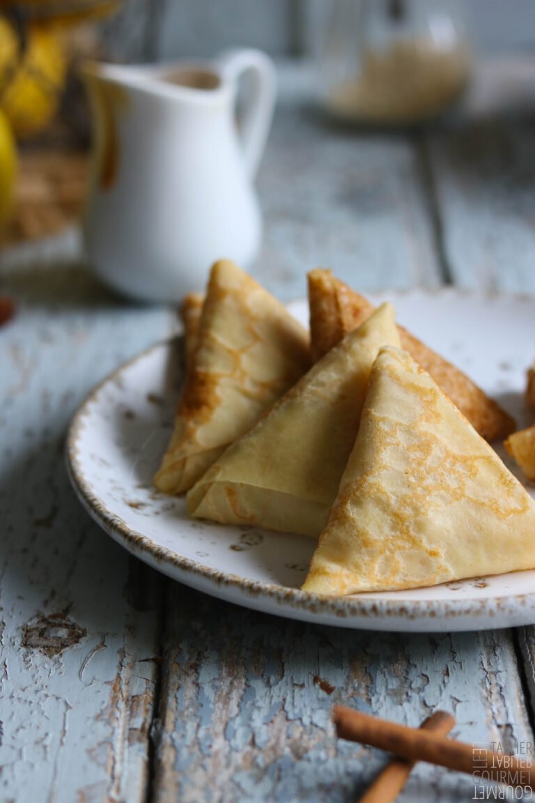 Samoussas de crêpes et sauce caramel au spéculos | Le Tablier Gourmet